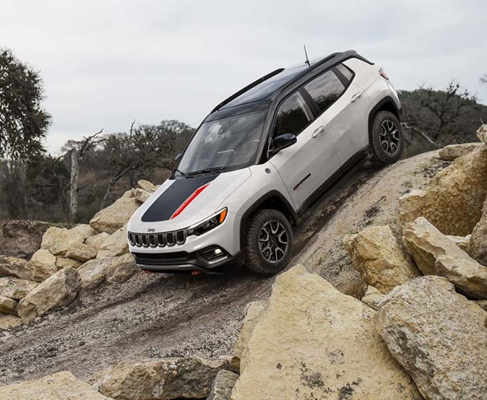 2025 Jeep® Compass Gallery - Interior & Exterior Photos