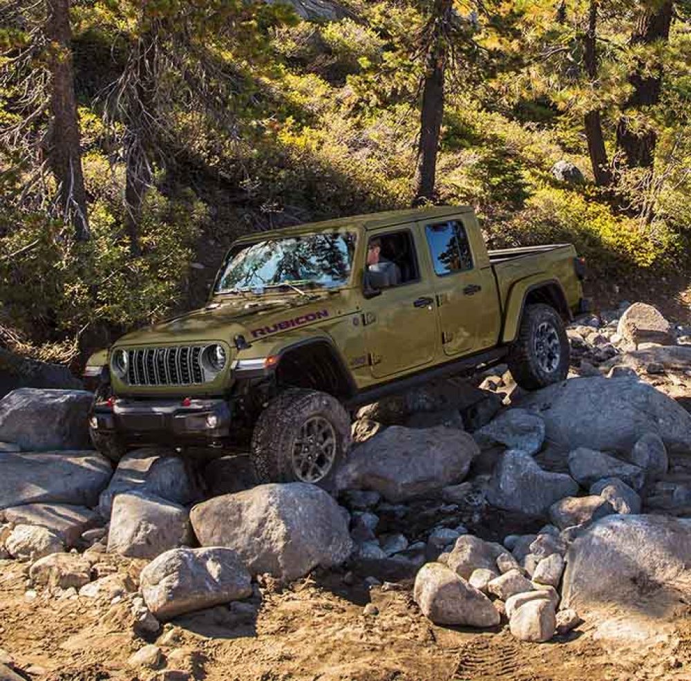 2025 Jeep® Gladiator | A Pickup Truck Designed for Adventure