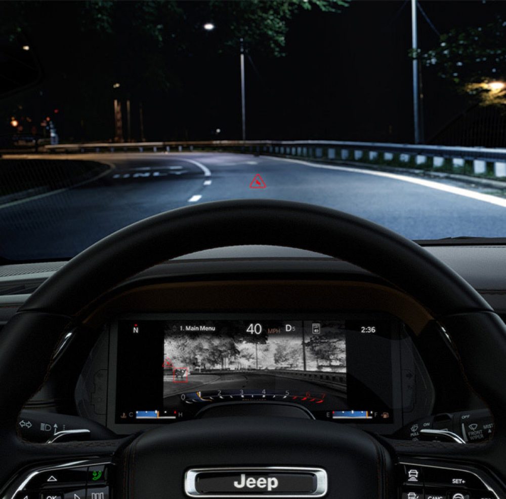2025 Jeep® Grand Cherokee Technology - Touchscreens & Cams