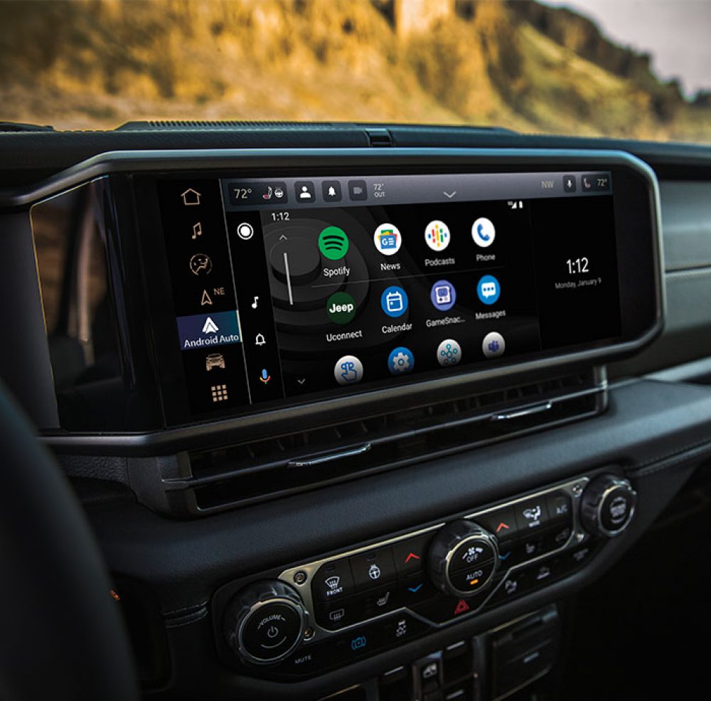 2025 Jeep® Wrangler - Technology, Safety & Infotainment