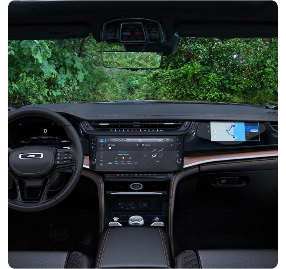 New 2026 Jeep® Grand Cherokee - Technology & Tons of Cameras