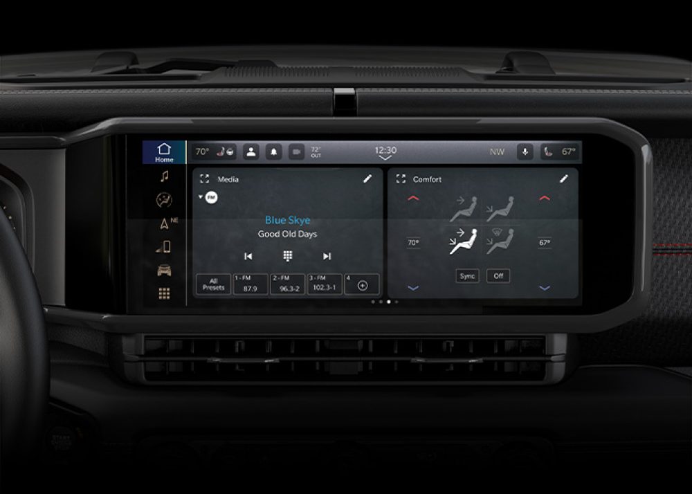 2024 Jeep® Gladiator - Technology, Uconnect 5 & Infotainment