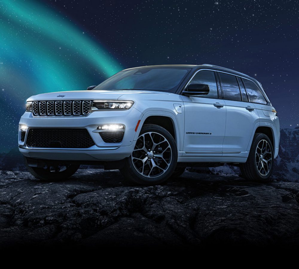 2024 Jeep® Grand Cherokee 4xe - Full Size Hybrid SUV